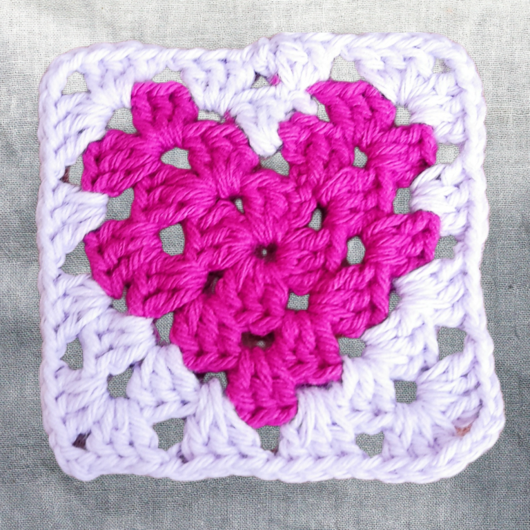 ¡Guía Definitiva para Tejer un Granny Square con Corazón! Patrón ...